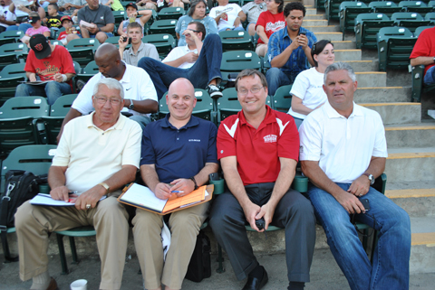 Opinion of Kingman's Performance: Padres to the O'Malley Group? Tom ...