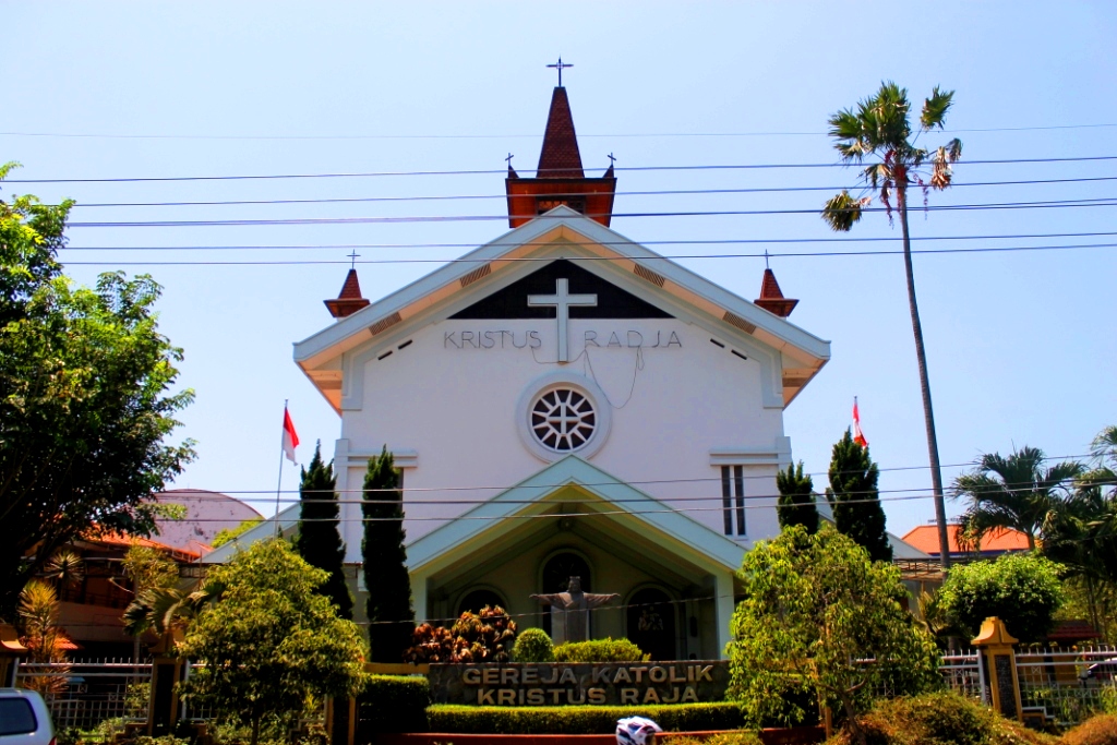 Fotografi Gereja Katolik di Indonesia: Gereja Katolik Kristus Raja ...