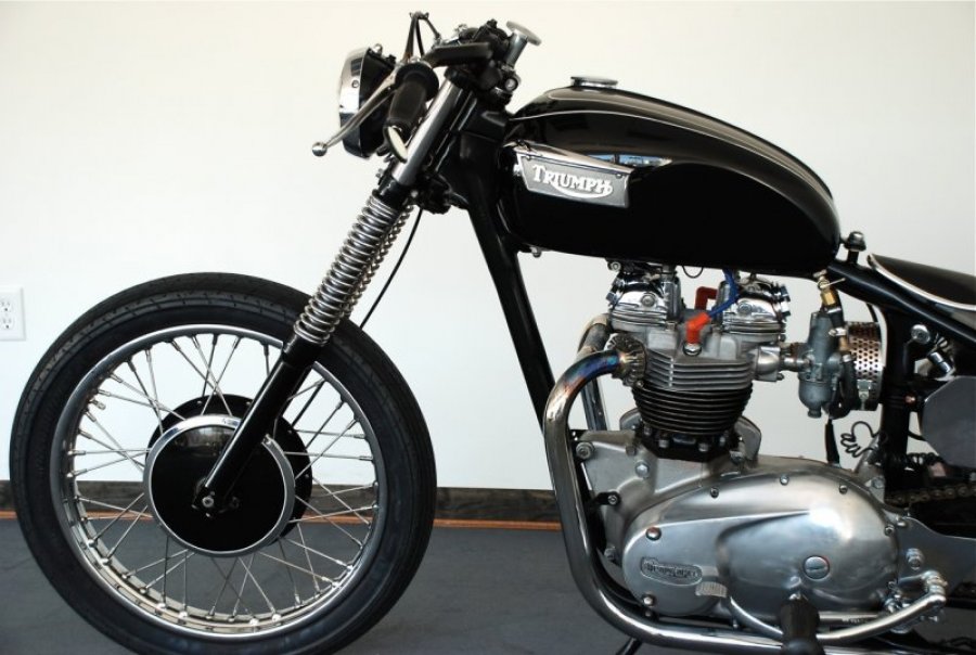 STRANGER BLOG: 1967 TRIUMPH TR6C BOBBER CUSTOM
