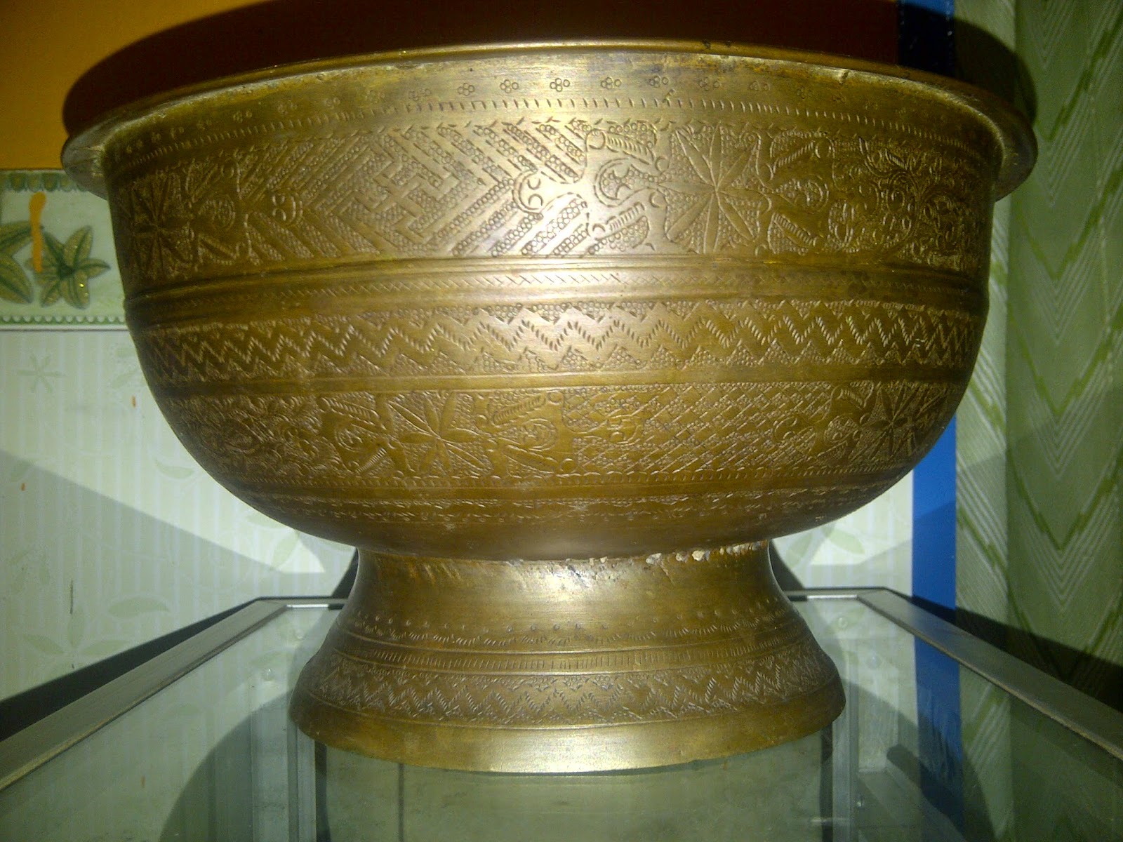 Sintung Telu: Sangku