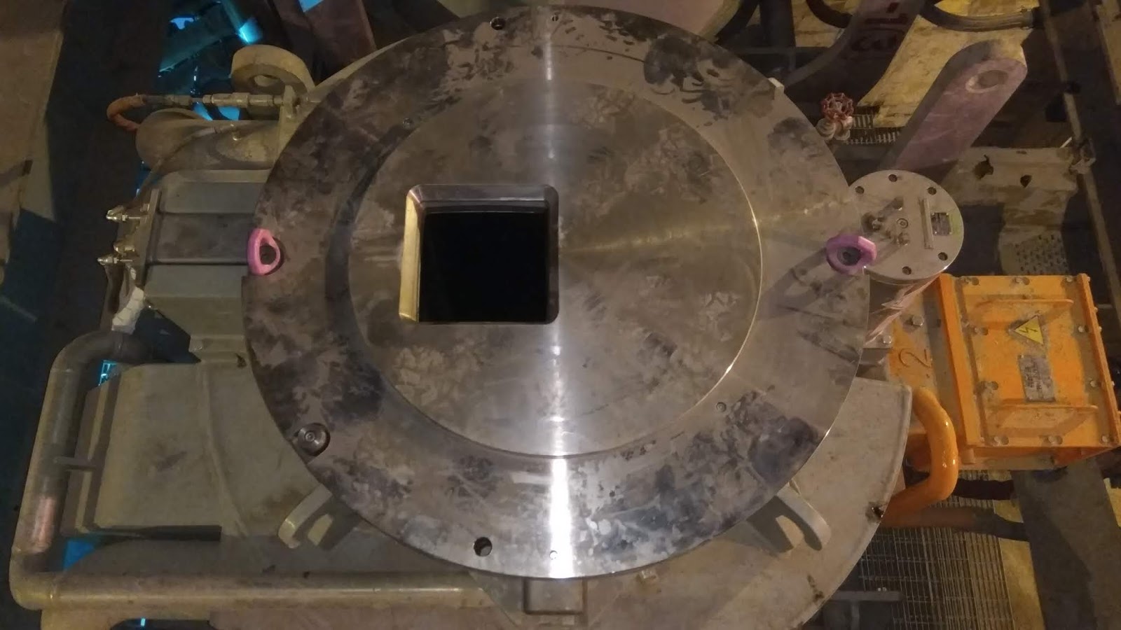 tech-steel: mould level detection