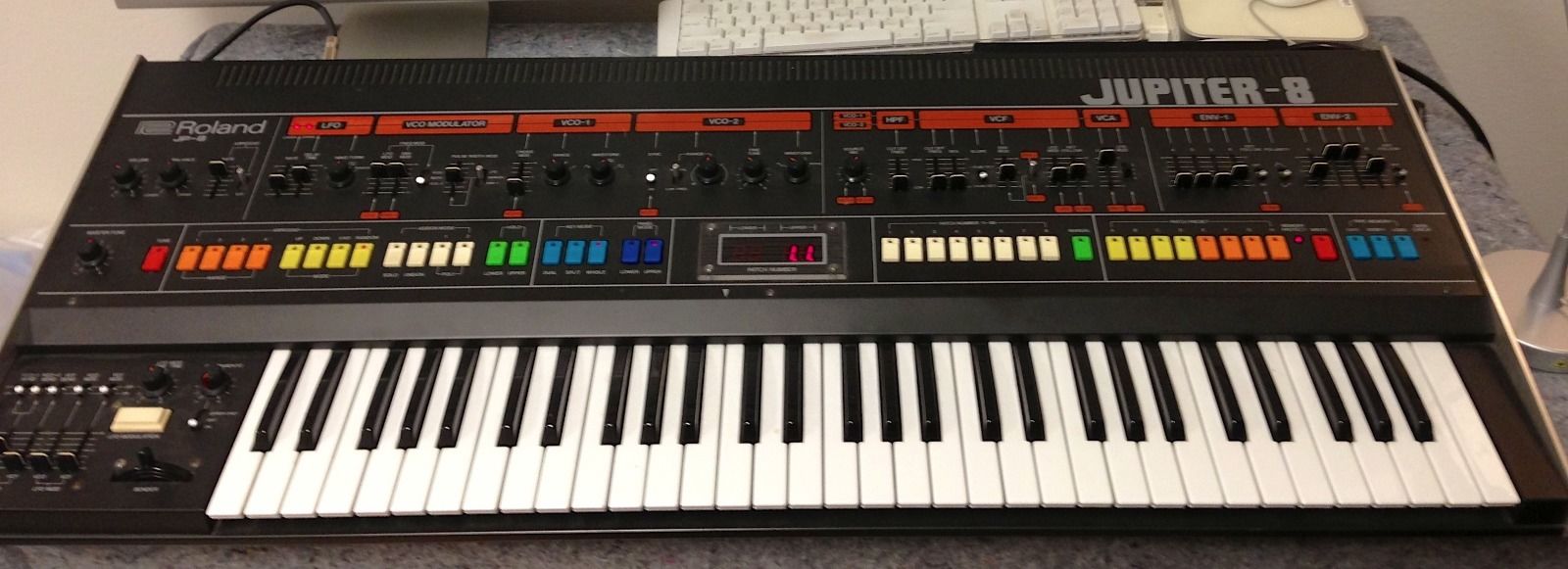 MATRIXSYNTH: Roland Jupiter 8 Synthesizer in Stunning Condition