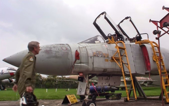 Jet & Prop by FalkeEins: Interview with RAF F-4 Phantom pilot Dave Gledhill