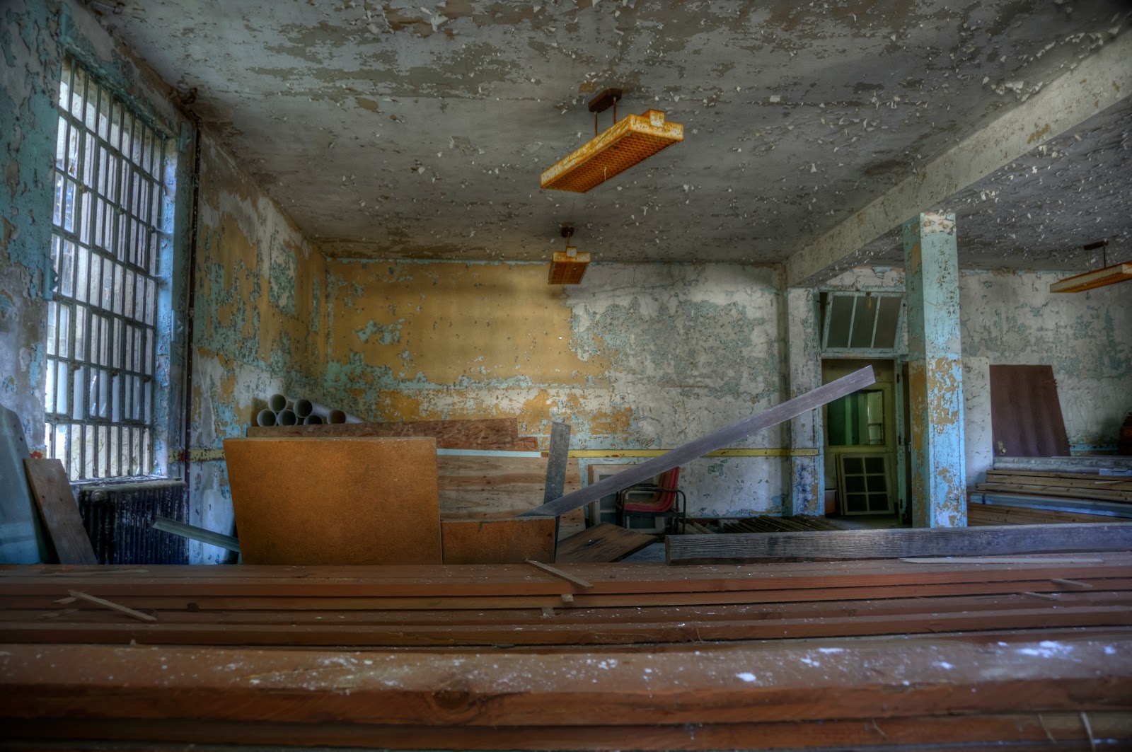 This Life in Ruins: Northern State Hospital Grounds on Photographic Tour