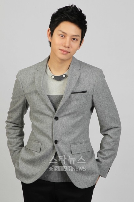 Super Junior’s Kim Hee Chul to be one of three MCs for KBS 2TV’s new ...