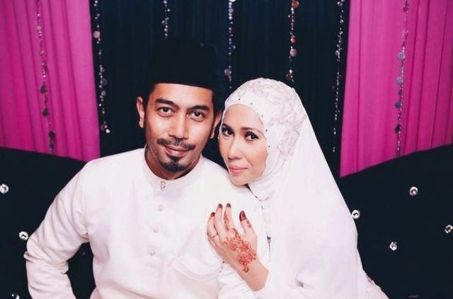 Gambar Majlis Pernikahan Yaya Maembong & Wan Raja (8 Gambar) - Koleksi ...