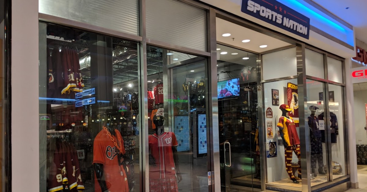 Robert Dyer @ Bethesda Row: Sports Nation opens in Bethesda (Photos)
