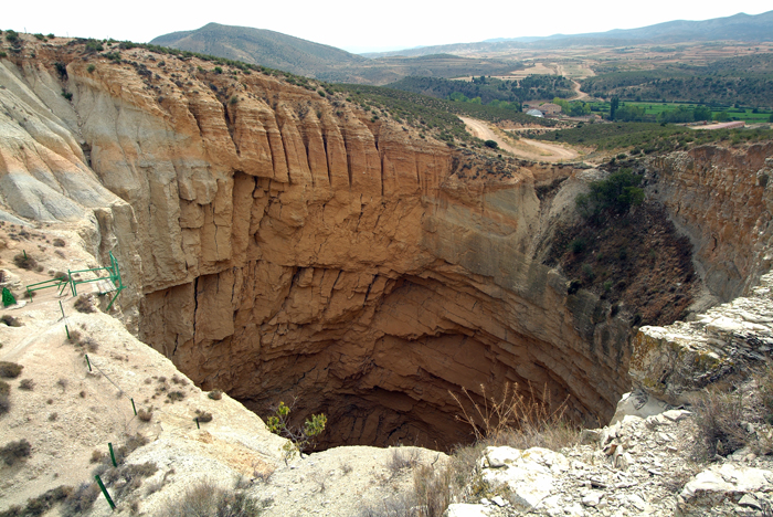 TERUELANDIA: SIMA DE SAN PEDRO DE OLIETE (TERUEL)