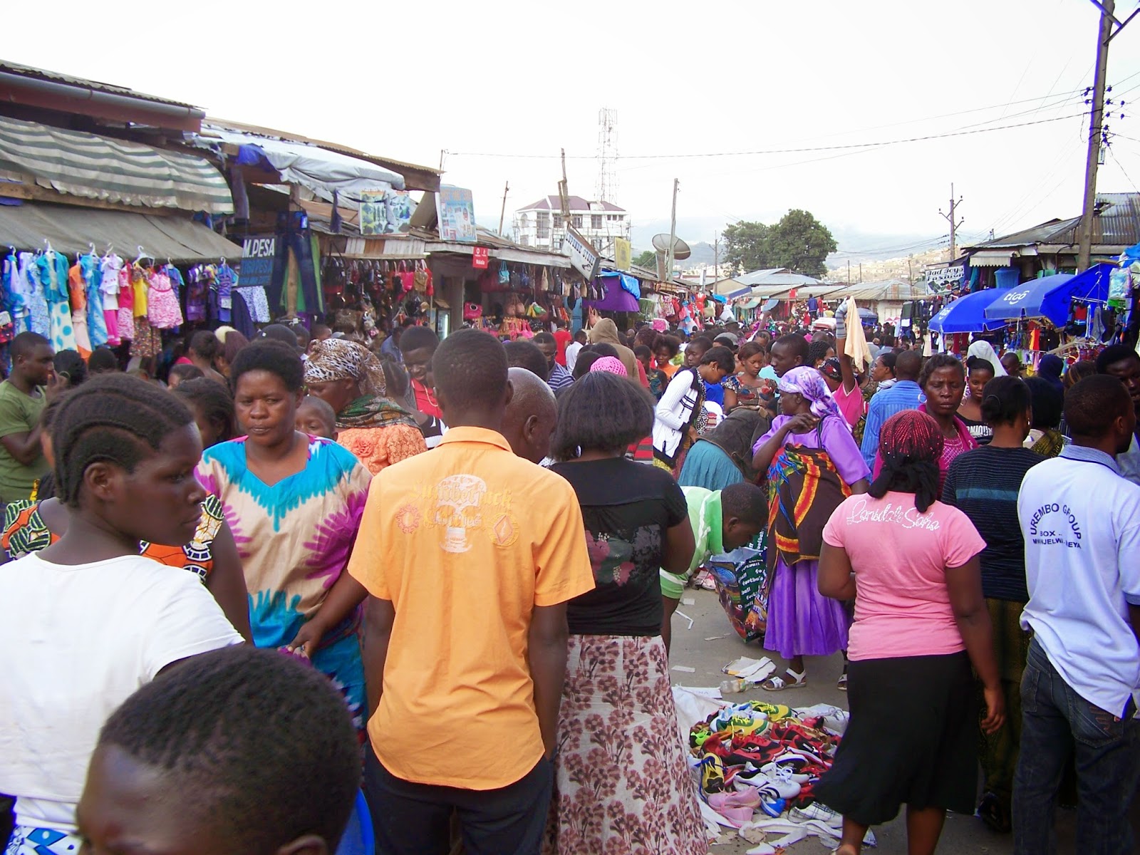 BARABARA YAVAMIWA NA WAMACHINGA MWANJELWA MSIMU HUU WA SIKUKUU.