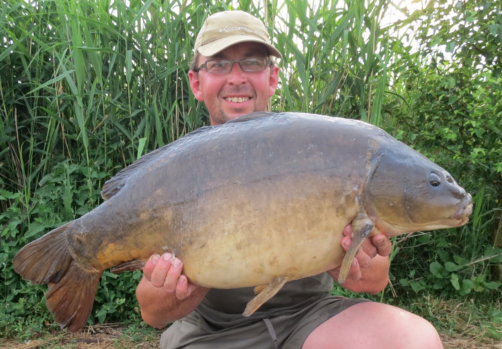 A Specialist Anglers Diary: Surface fishing for carp - The beachcaster ...