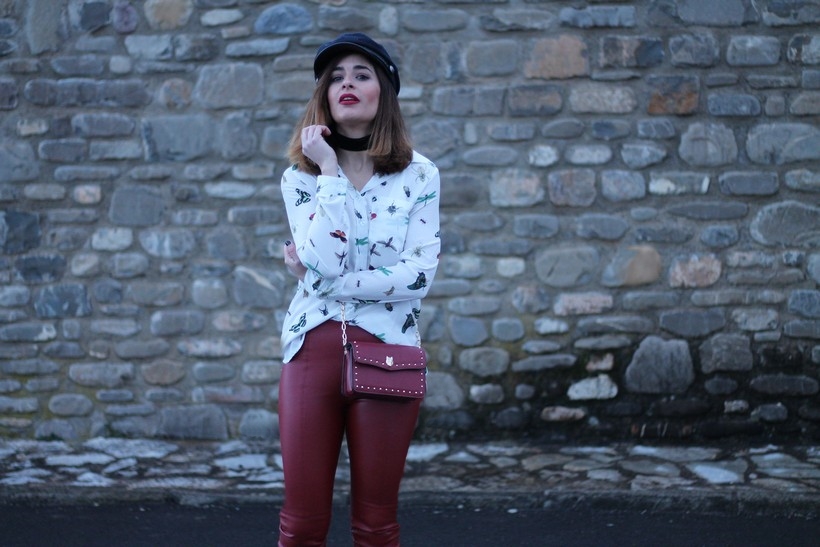 THE DREAM IS PARIS: How to wear burgundy lader pants