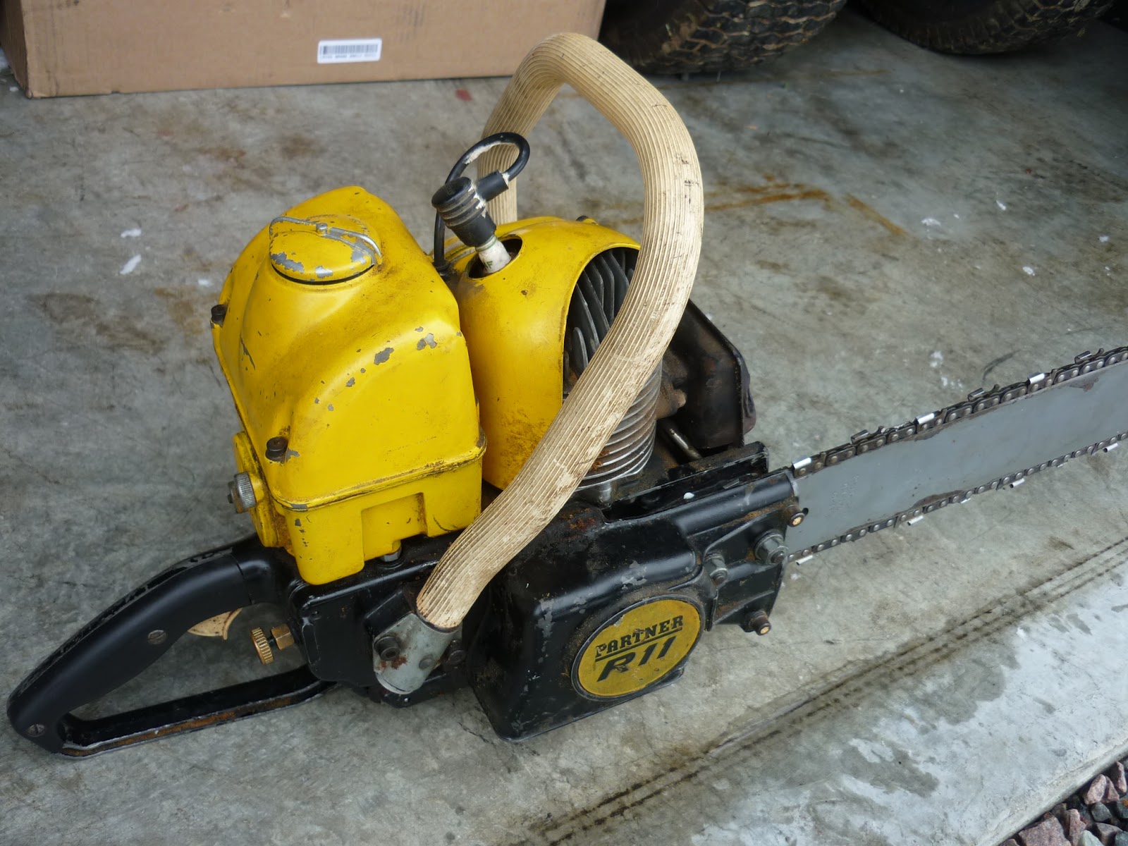 VINTAGE CHAINSAW COLLECTION: PARTNER R11.EUROPEAN & AMERICAN STYLE.