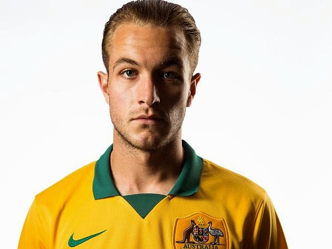 Adam Taggart Profile | Football players