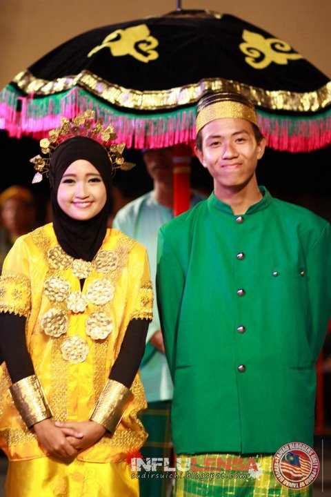 sUKu kAUm di nEGeRi sABAh: BUGIS