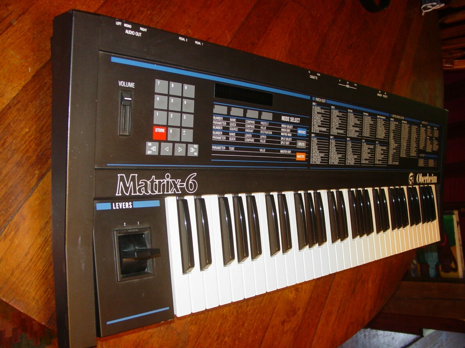 MATRIXSYNTH: Oberheim Matrix-6