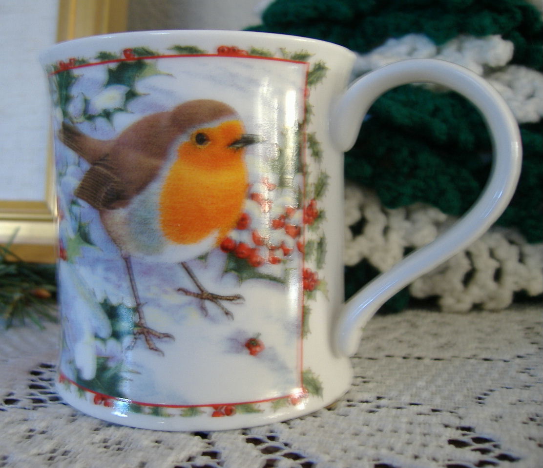 Antiques And Teacups: I Love English Robins! Dunoon Robin Mug