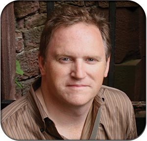 Randomly Reading: Blog Tour: Serafina and the Black Cloak by Robert Beatty