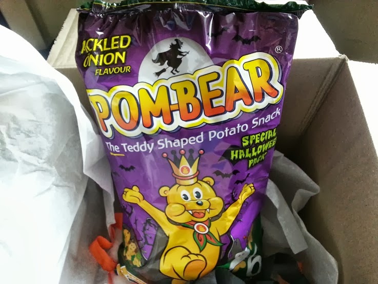 The Brick Castle: Pom-Bear Halloween Edition