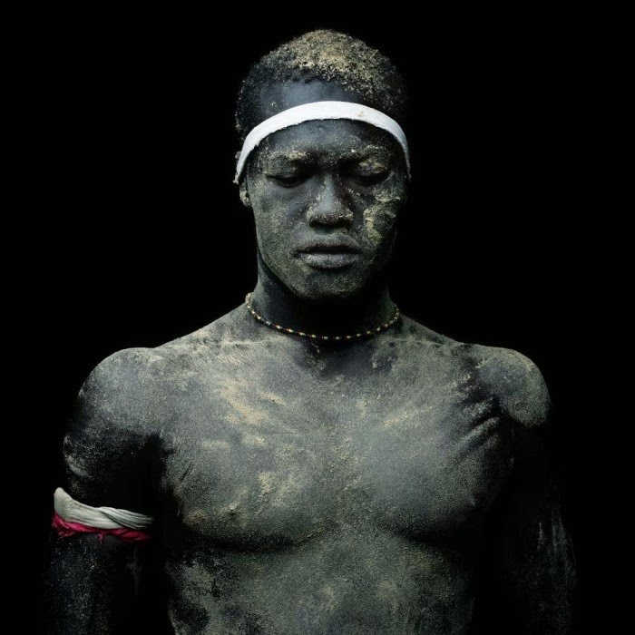 OLTRE IL MURO: ARTE e FOTOGRAFIA: DENIS ROUVRE | PHOTOGRAPHER