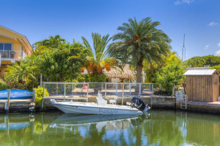 American Caribbean Real Estate: JUST LISTED - WATERFRONT LIVING IN THE ...