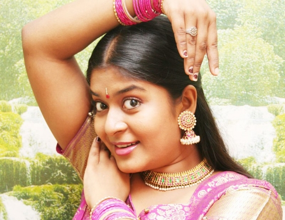 Tamil TV Actress Neepa Aka Neeba Photo shoot ~ world actress photos ...
