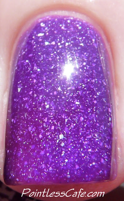 piCture pOlish Shy Violet - Swatches and Review | Pointless Cafe