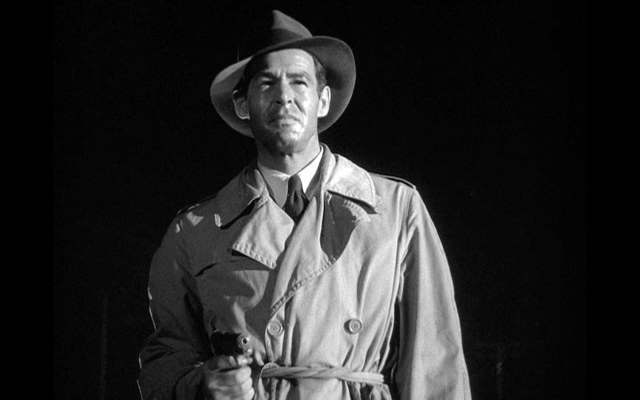 Robert Mitchum Out Of Shape In Shape Guy