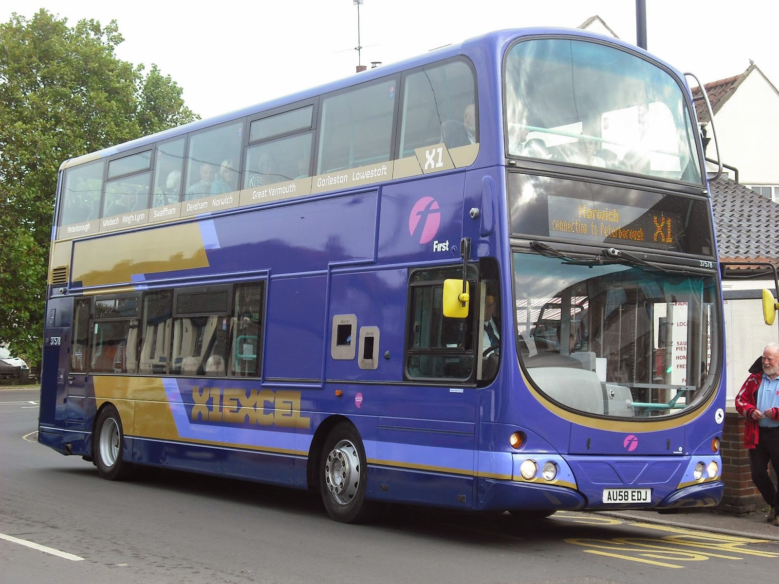 Lous bus pictures: Your photos