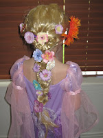 Totally Tutorials: Tutorial - How to Make a Rapunzel Braid