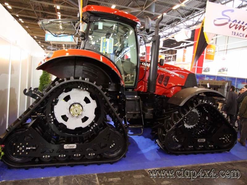 Tractors - Farm Machinery: Case IH Soucy Track
