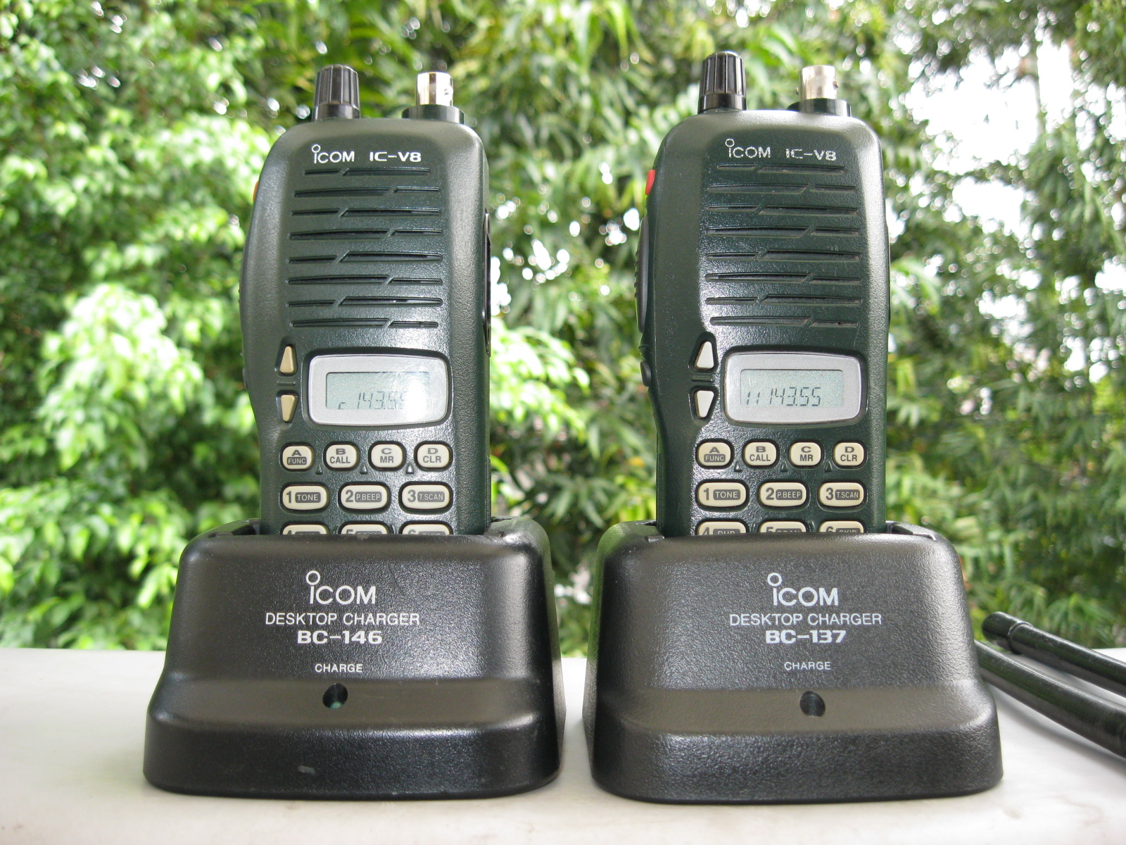 dbest-radio: ICOM IC-V8 ( terjual medan )