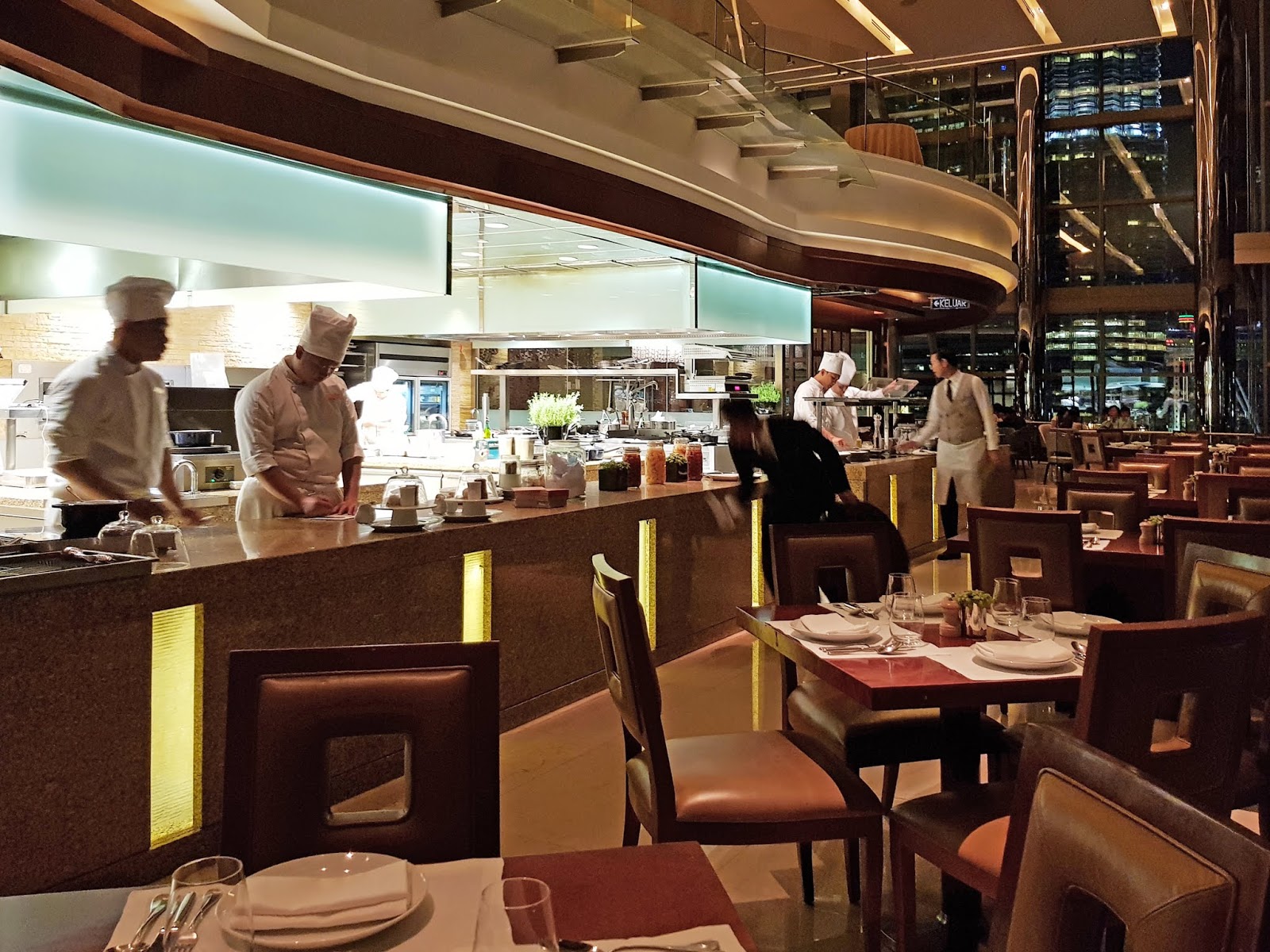 Birthday Celebration @ Thirty8 Restaurant Bar & Lounge, Grand Hyatt ...