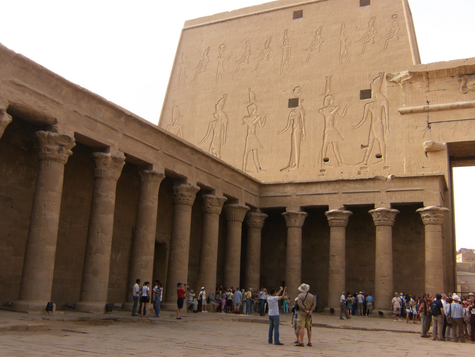 Geografía, Historia y Arte: Templo de Edfu
