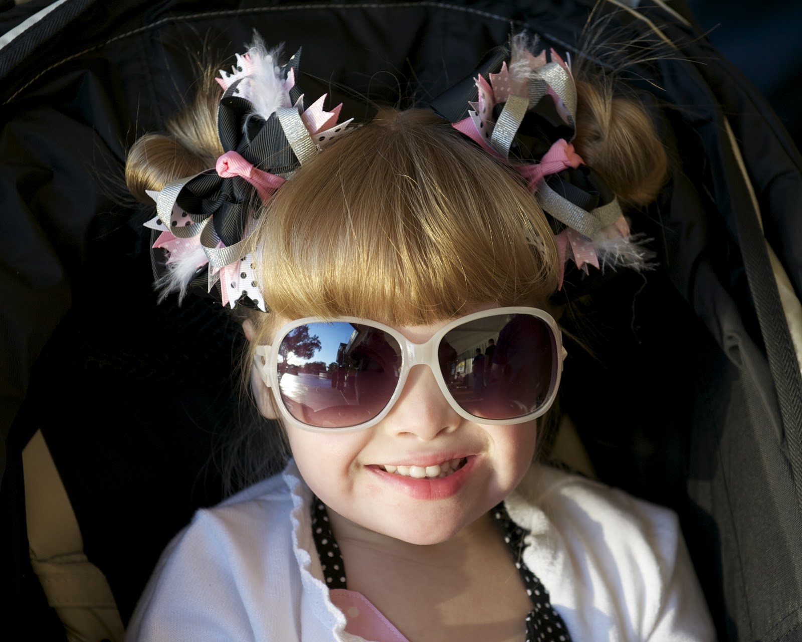 Princess Kayla: No autographs please...