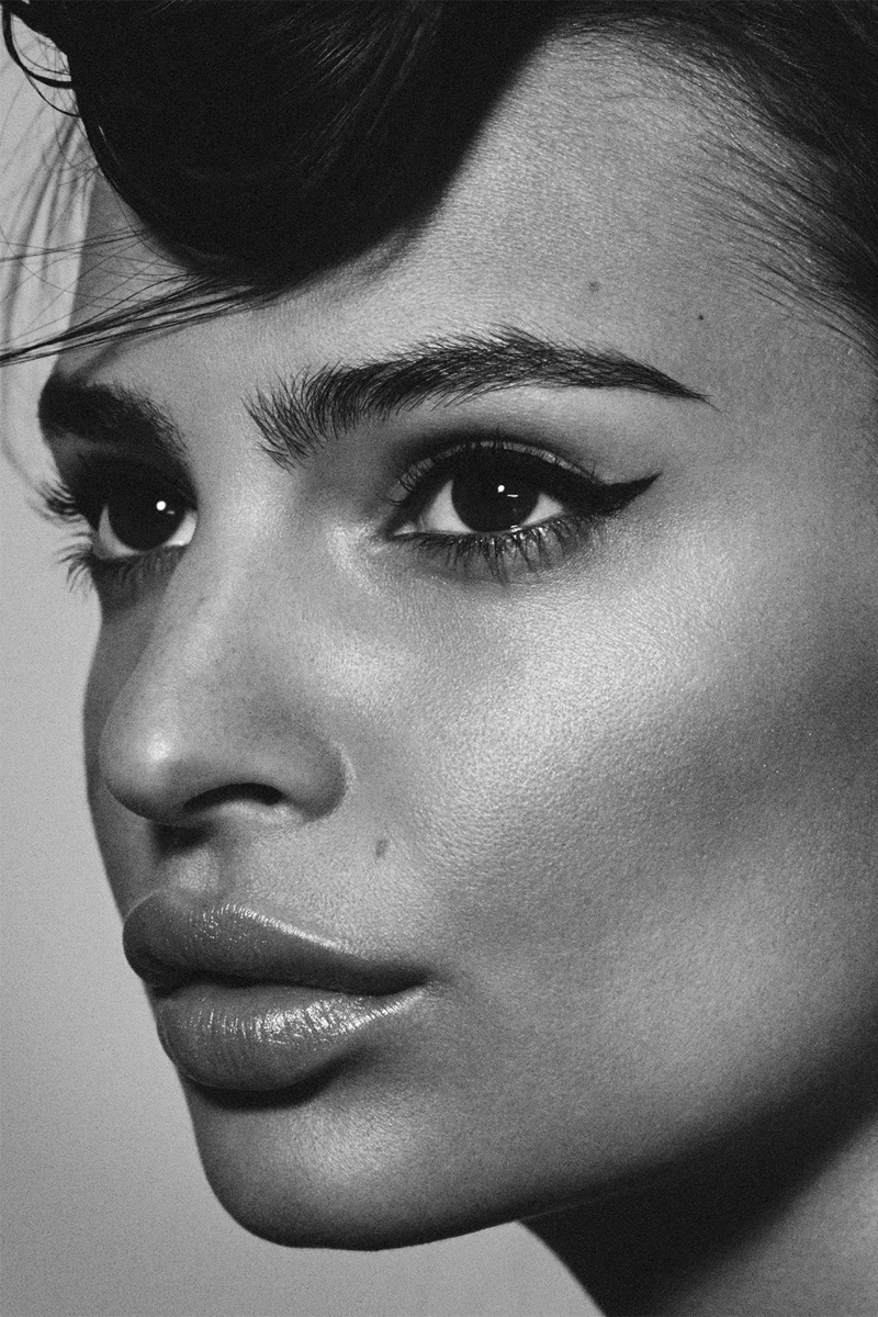 Daily delight: Emily Ratajkowski for DL1961