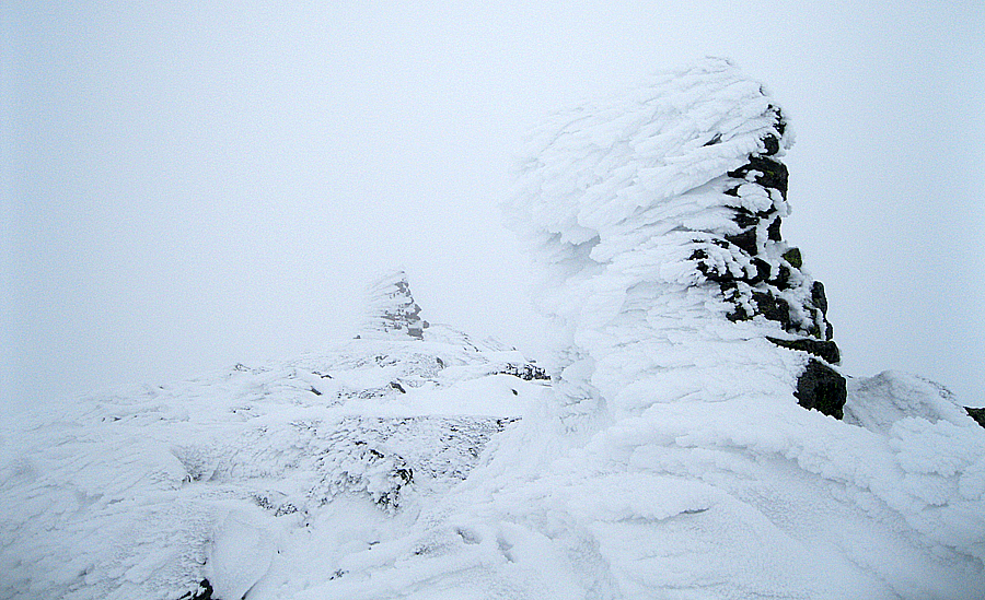 Hiking in the White Mountains: Frozen Fog in the Northern Presidential ...