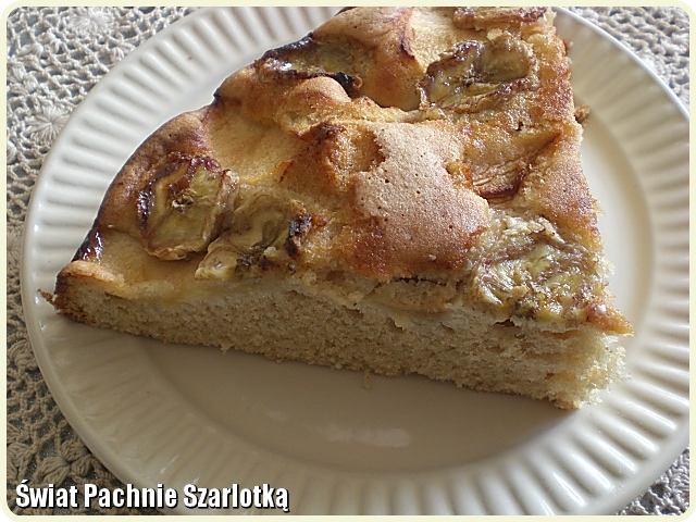 Świat Pachnie Szarlotką: Prosty Placek Oliwny z Jabłkiem i Bananami