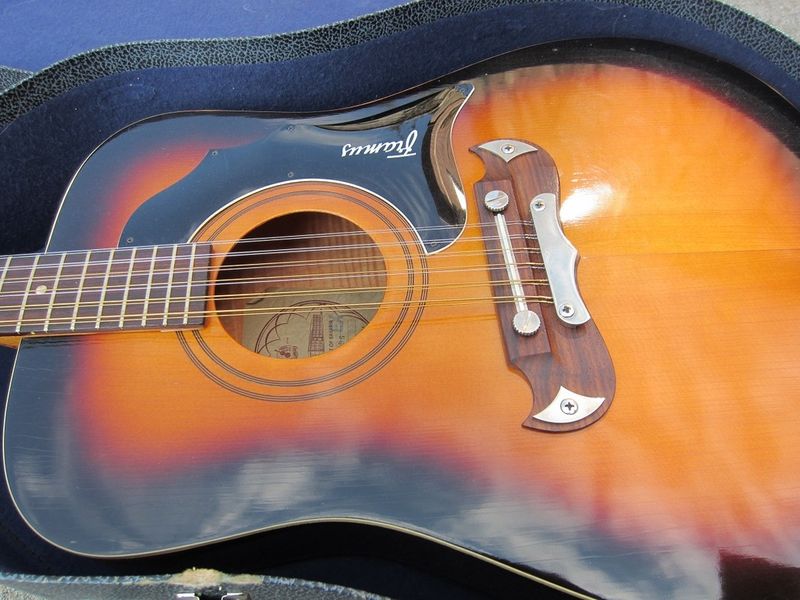 Canadian Vintage Guitar Hunt: 1969/70 FRAMUS Texan 12 String Acoustic