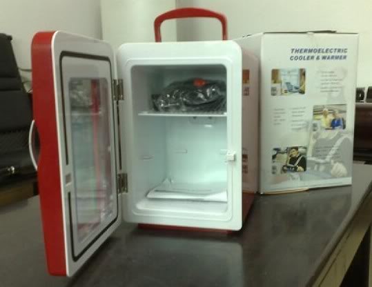 TOKO JOKO TINGKIR: KULKAS MINI USB