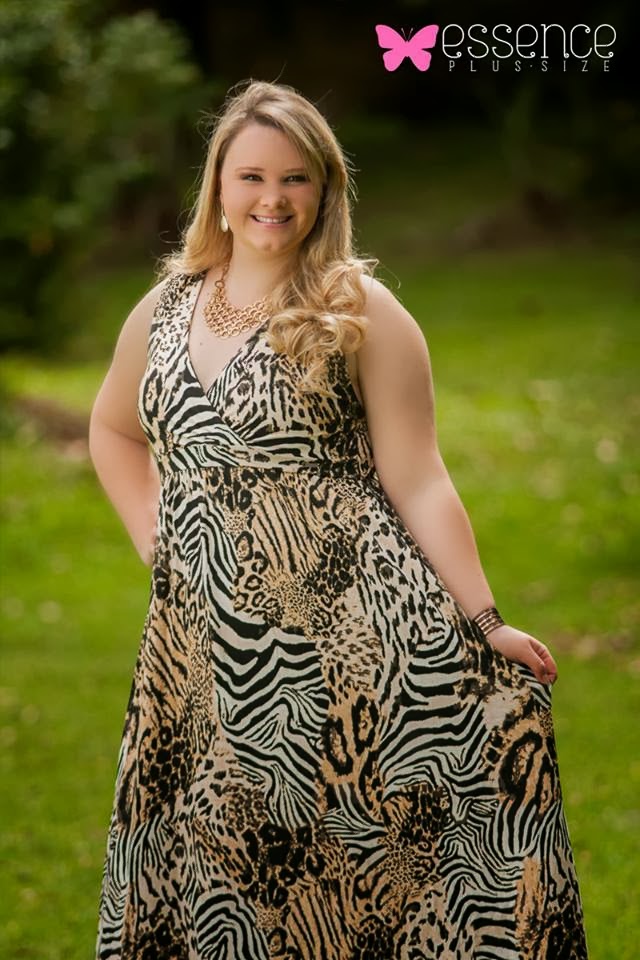 Nova Grife Curitibana: Essence Plus Size | CWB Plus Size