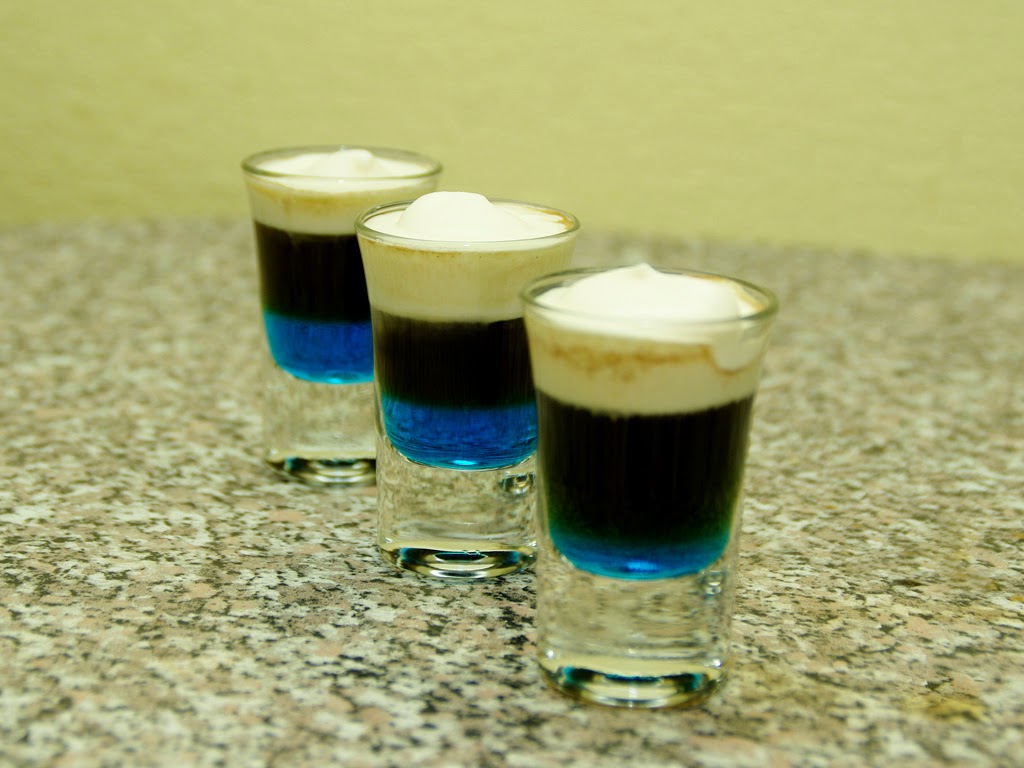 Sini-must-valge shot