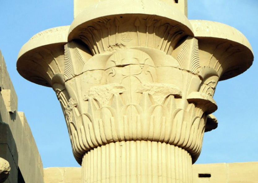 Baúl de Chity: LOS CAPITELES