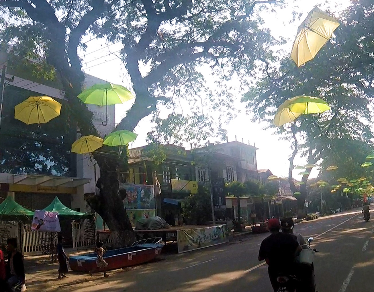 Leaving Amerika: Discovering Northwest Myanmar 8 - Kalaymyo-Kalewa-Mawlaik