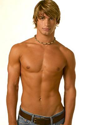 DEMIGODS: Hunter Daniel from Manhunt