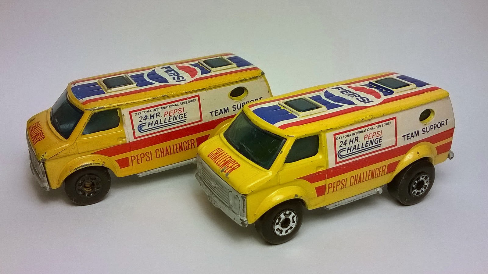 Matchbox Memories: Matchbox MB-68 Chevy Van - UPDATE