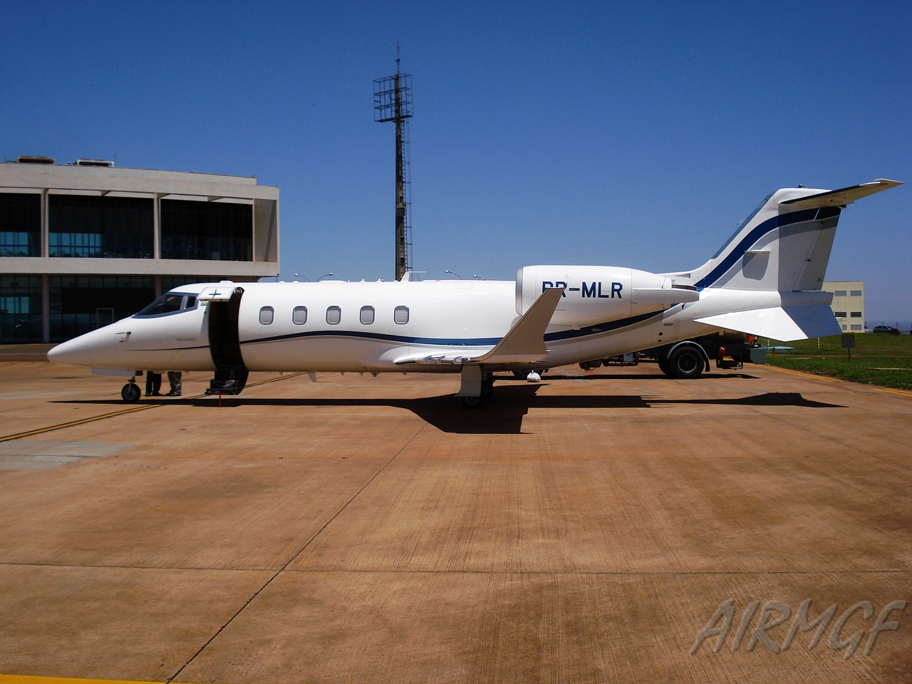 AIRMGF: PR-MLR : LEARJET 60, UTILIZADO POR JOSE SERRA EM VISITA A ...