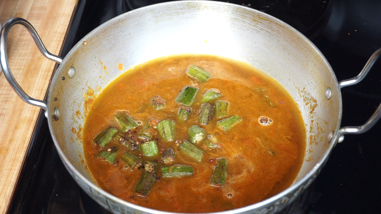 Vendakkai Puli Kulambu | Steffi's Recipes