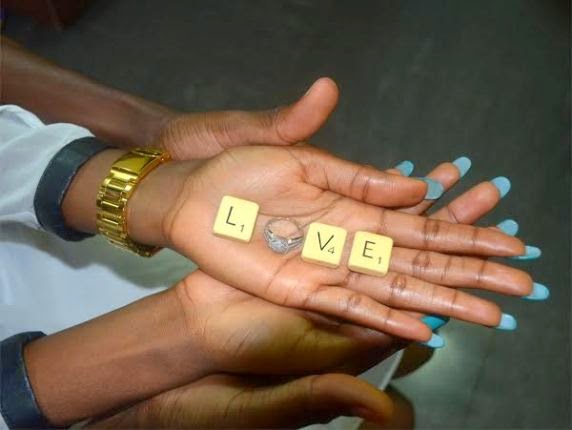 Blogger Folarin Kolawole shares his romantic proposal story & pics