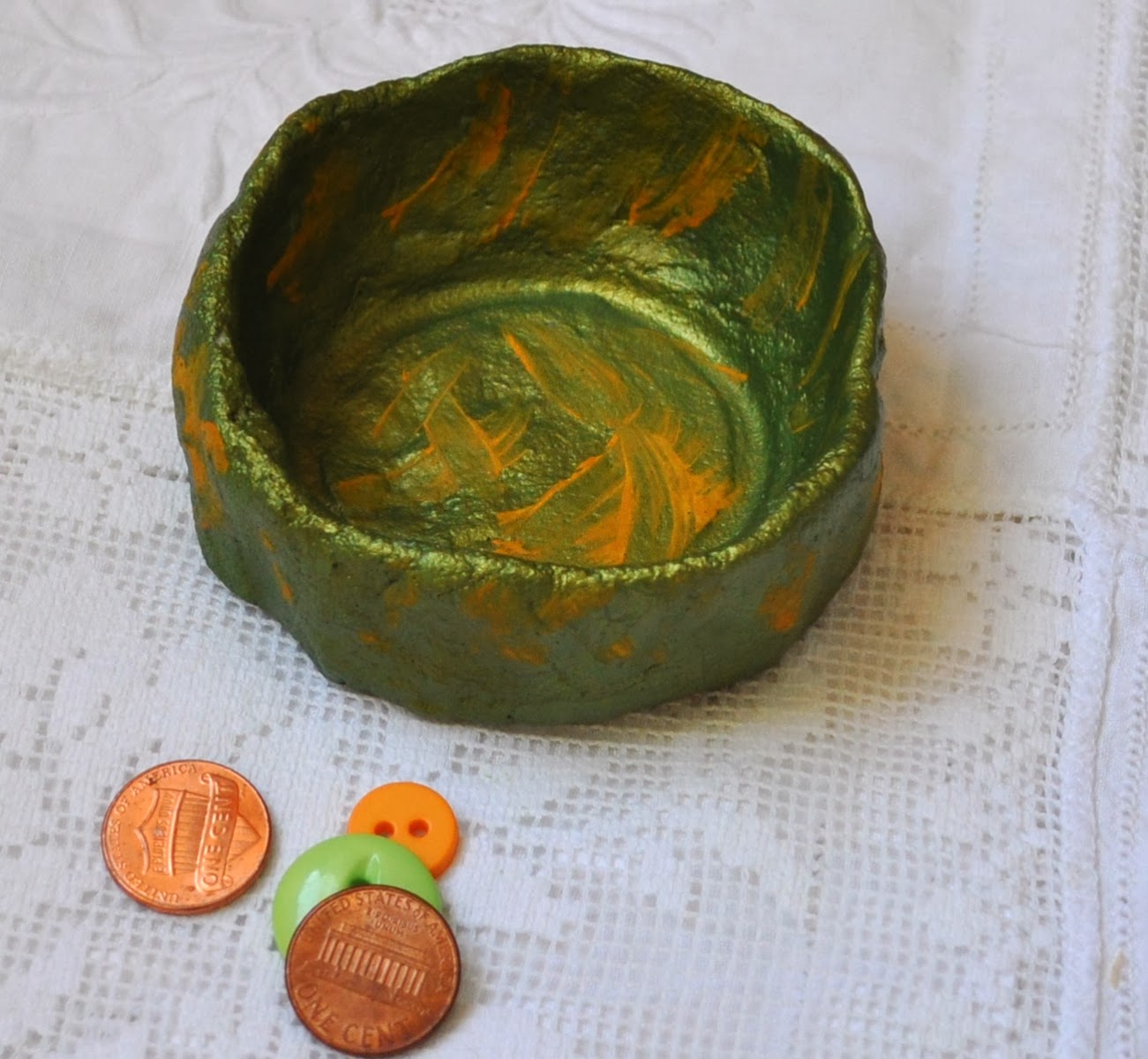 Art with Kids: Salt Dough Pinch Pots