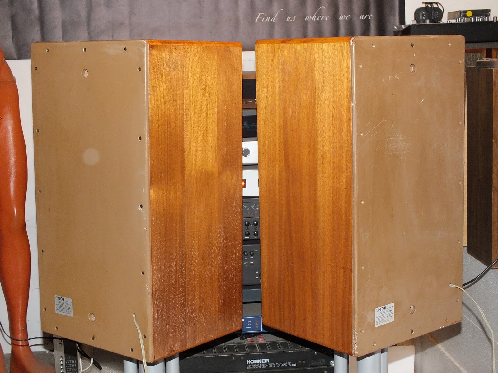 Infrequent Sound [sex.tex] technology: Canton LE-900, 1974, made Germany